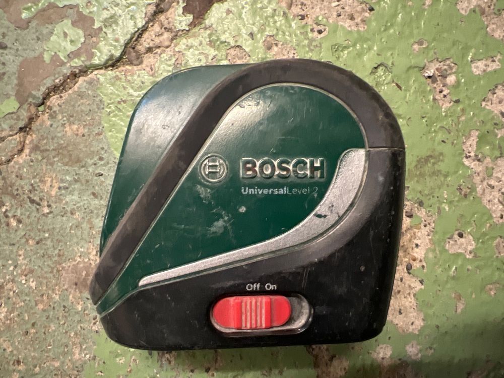 Bosch Linienlaser Universal Level 2(d) | Kaufen auf Ricardo