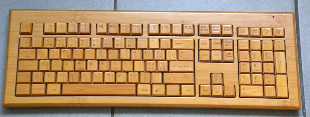 Clavier en bois Bamboo Keyboard Tastatur aus Holz Bluetooth (Gebraucht ...
