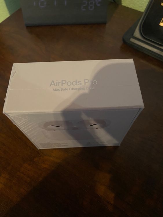 AirPods Pro 2 Generation (Neu & Orginalverpackt) | Kaufen auf Ricardo