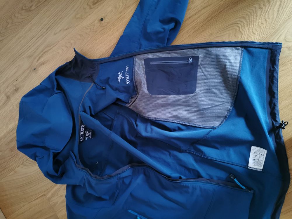 Arcteryx Softshell Herren Jacke blau (Gebraucht) in Segnas für CHF 80 ...