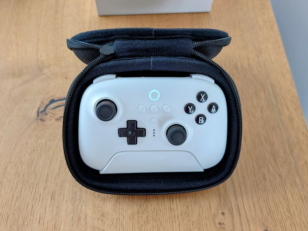 8bitdo Ultimate Weiss Mit Original Case Kaufen Auf Ricardo
