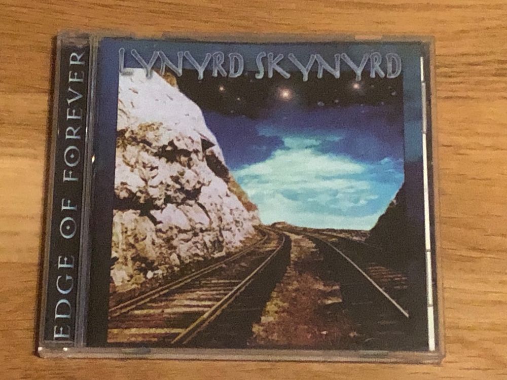 Lynyrd Skynyrd. CD. Edge Of Forever. Neuwertig | Kaufen auf Ricardo