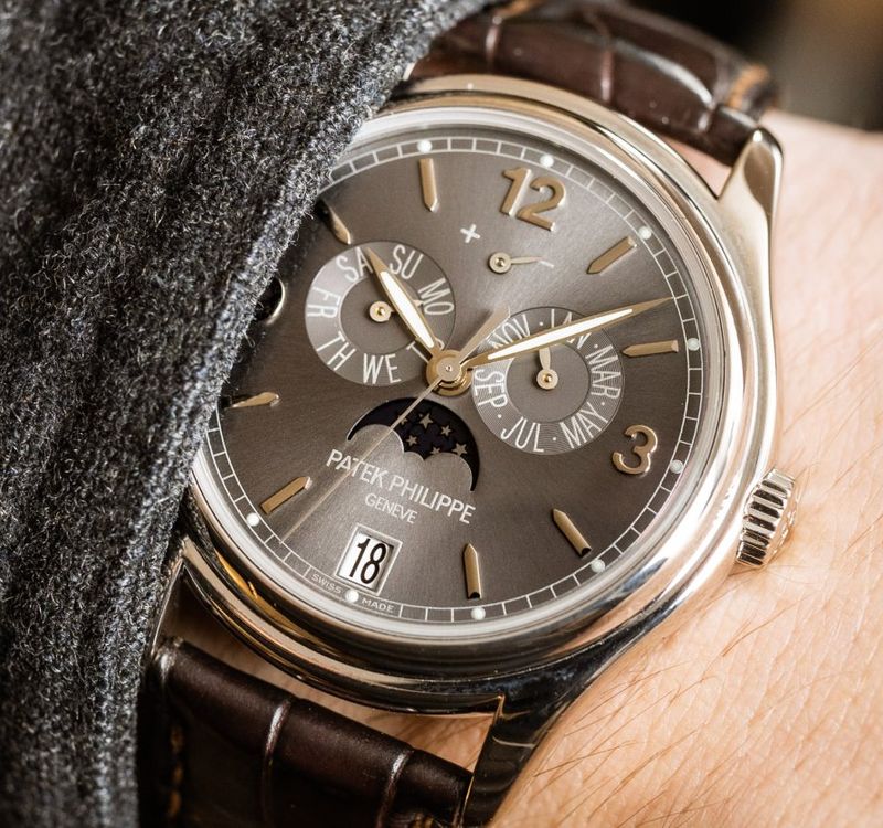 Patek Philippe 5146G – Annual Calendar & Moonphase Full Set (Gebraucht ...