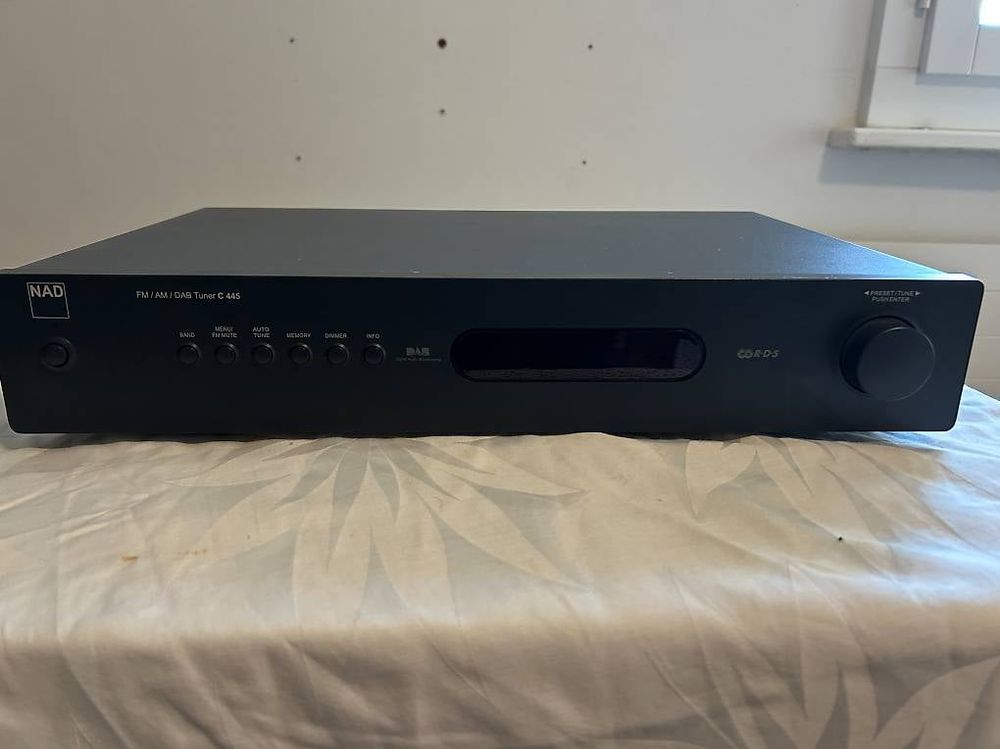 NAD FM / AM / DAB Tuner C445 (Gebraucht) in Ettenhausen TG für CHF 120 ...