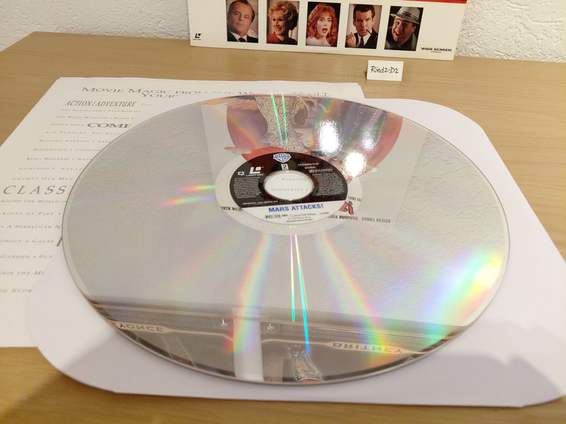 LaserDisc NTSC USA Tim Burton Mars Attacks! [14480] (Gebraucht) in La ...