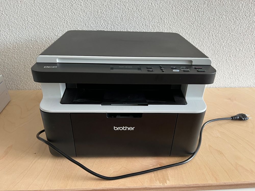 Brother Laserdrucker DCP-1612W + Toner | Kaufen auf Ricardo