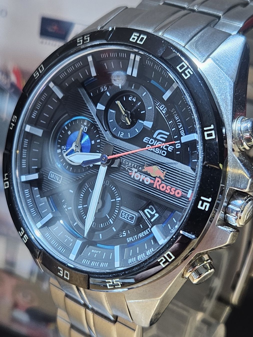 Casio Edifice Toro Rosso Herrenuhr Chrono 46mm mit Box (Gebraucht) in ...