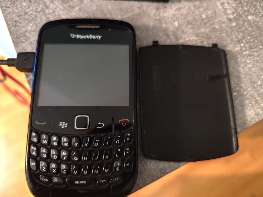 BlackBerry Curve, 8500 Series (Defekt) in für CHF 5 – mit Lieferung auf ...