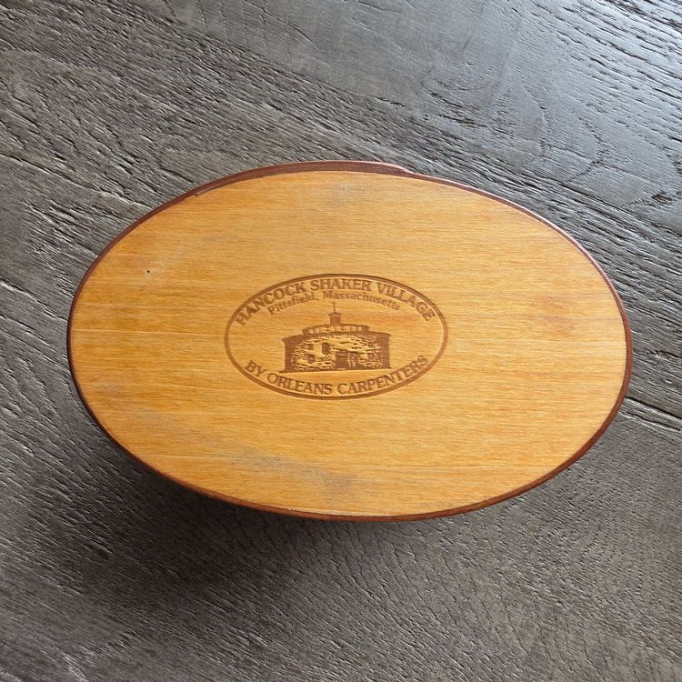 🐸 SHAKER BOX HANCOCK SHAKER VILLAGE MASSACHUSSETS (Gebraucht) in Môtier ...