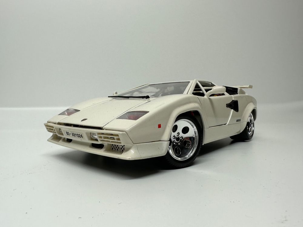 Lamborghini Countach 1:18, weiss, Bburago | Kaufen auf Ricardo