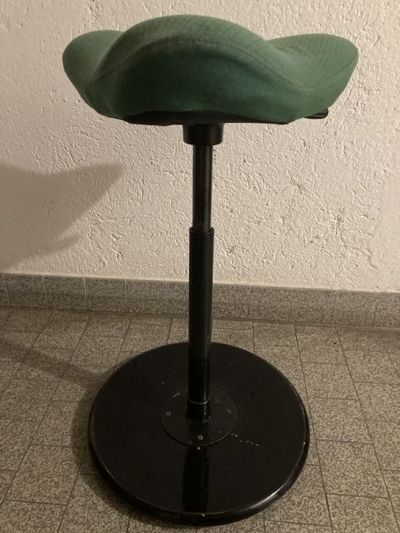 Stokke / Varier Move Hocker grün mit leichtem Defekt (Gebraucht) in ...