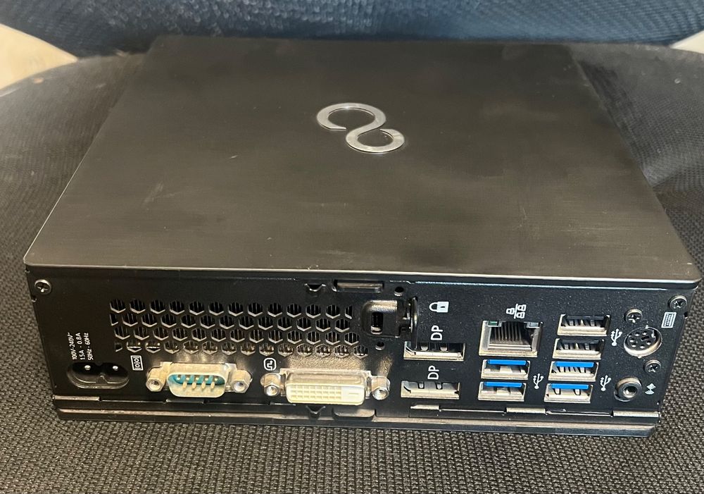 Fujitsu Esprimo Q956 i7 16GB Ram 256GB SSD Win 11 (Gebraucht) in Cham ...