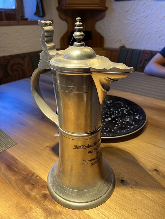 Luzerner Zinnkrug Weinkanne (Gebraucht) in Luzern für CHF 33 – mit Lieferung auf Ricardo kaufen