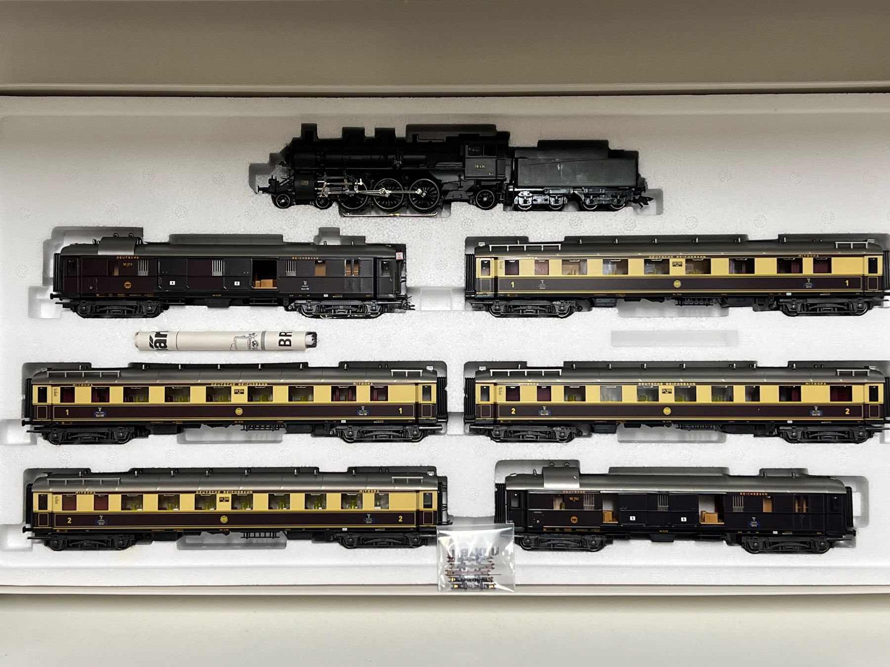 Märklin 28506 Rheingold Digital H0 AC (Neu und originalverpackt) in ...