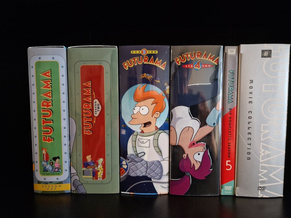 Futurama Staffel #1-5 & Movie Box (Neu (gemäss Beschreibung)) in Biel ...