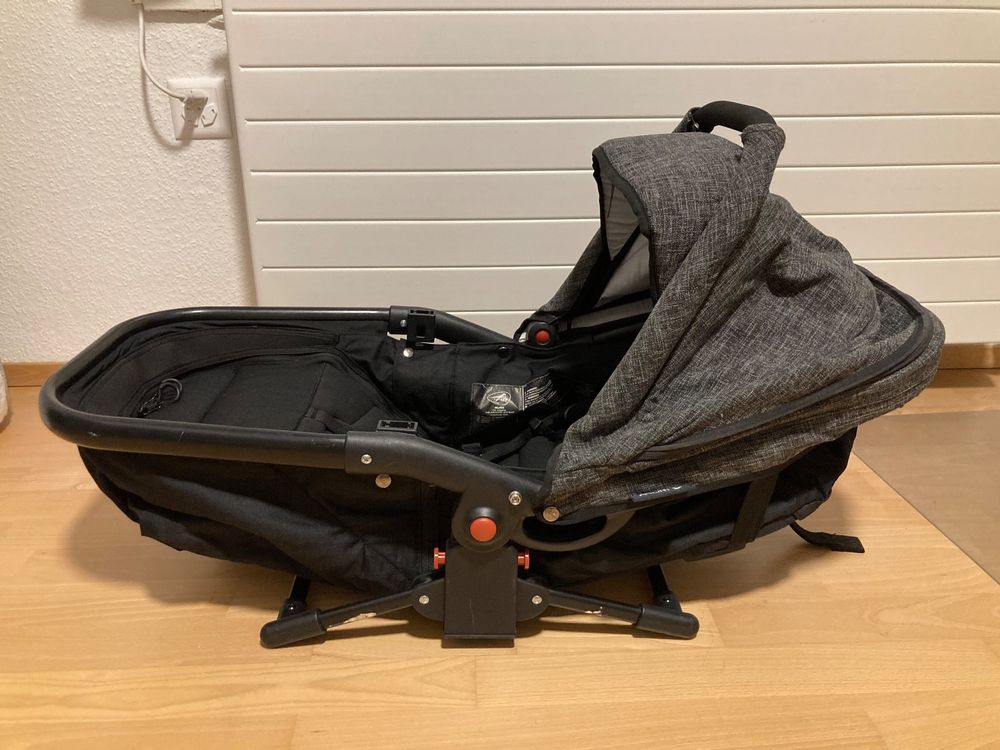 Babyschale für TFK Joggster Kinderwagen | Kaufen auf Ricardo