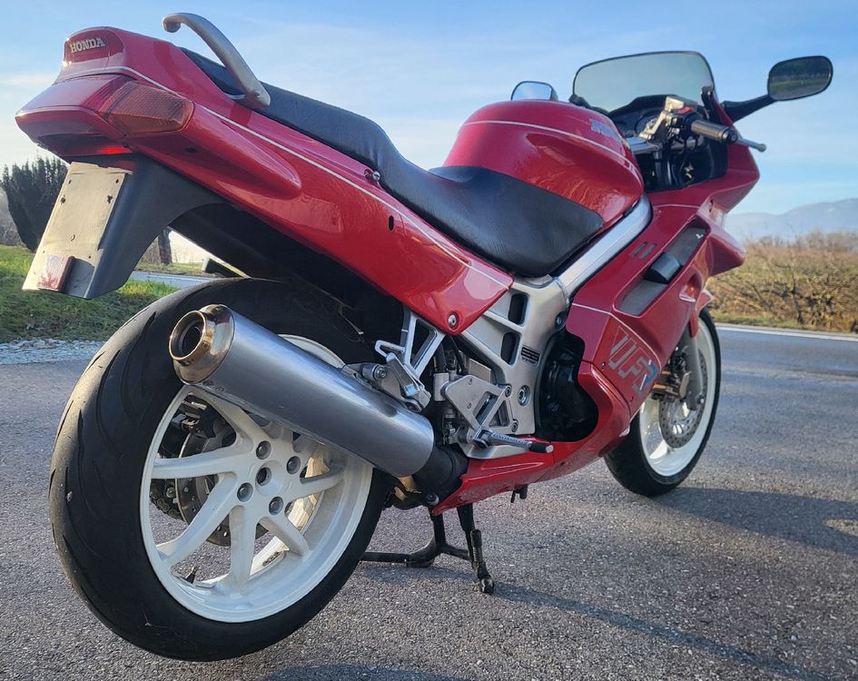 honda vfr 750 f 37000 kms rc36 | Kaufen auf Ricardo