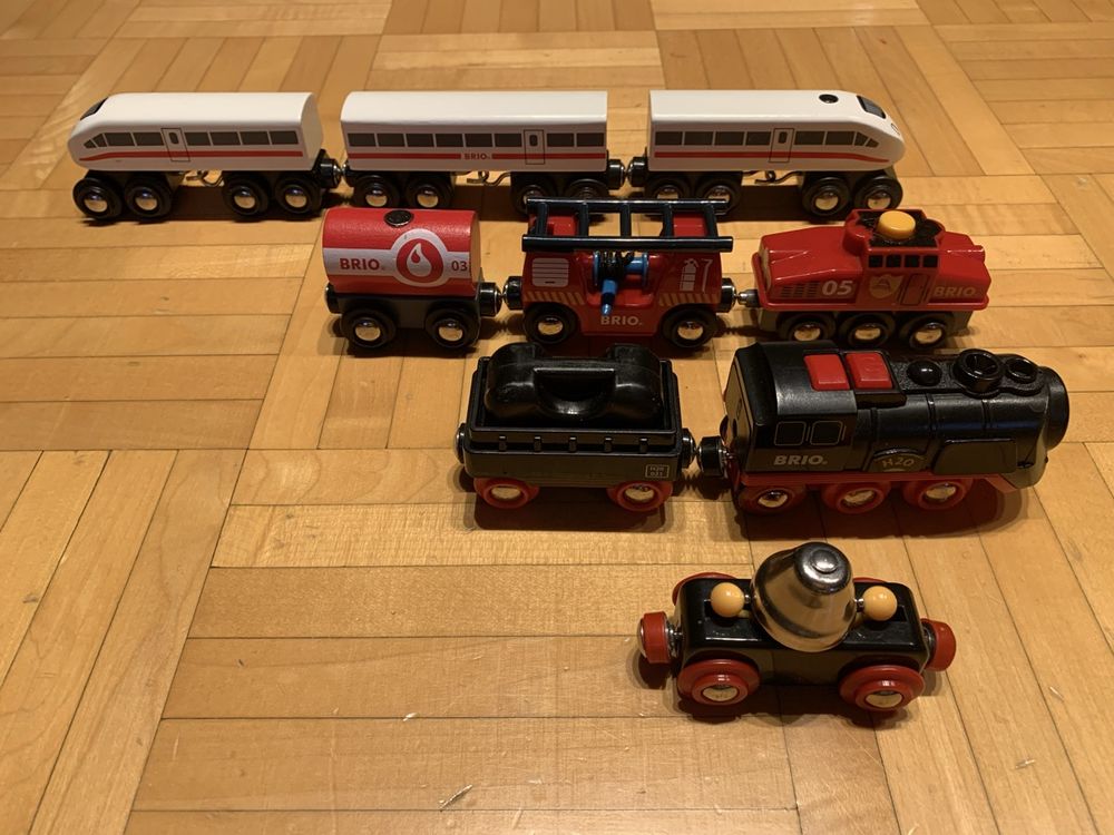 BRIO Trains - multiple sets (Gebraucht) in La Croix de Rozon für CHF 42 ...