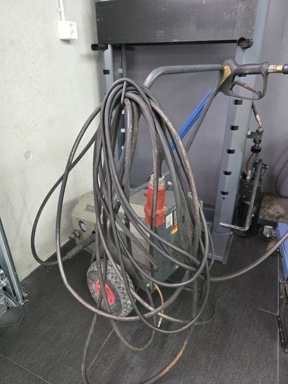 Weidner Hochdruckreiniger 400V (Gebraucht) in Basel für CHF 100 – nur ...
