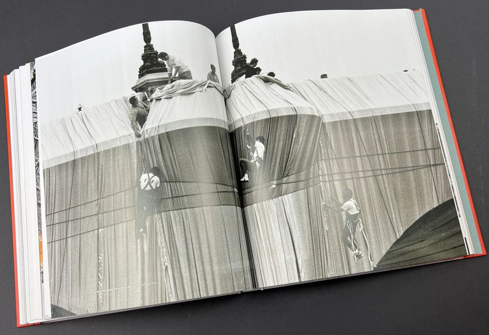 Christo & Jeanne-Claude "Running Fence" Signiert + Catalogue (Neu (gemäss Beschreibung)) in St ...