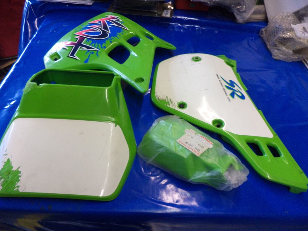 Kawasaki KDX 125 Farbteile | Kaufen auf Ricardo