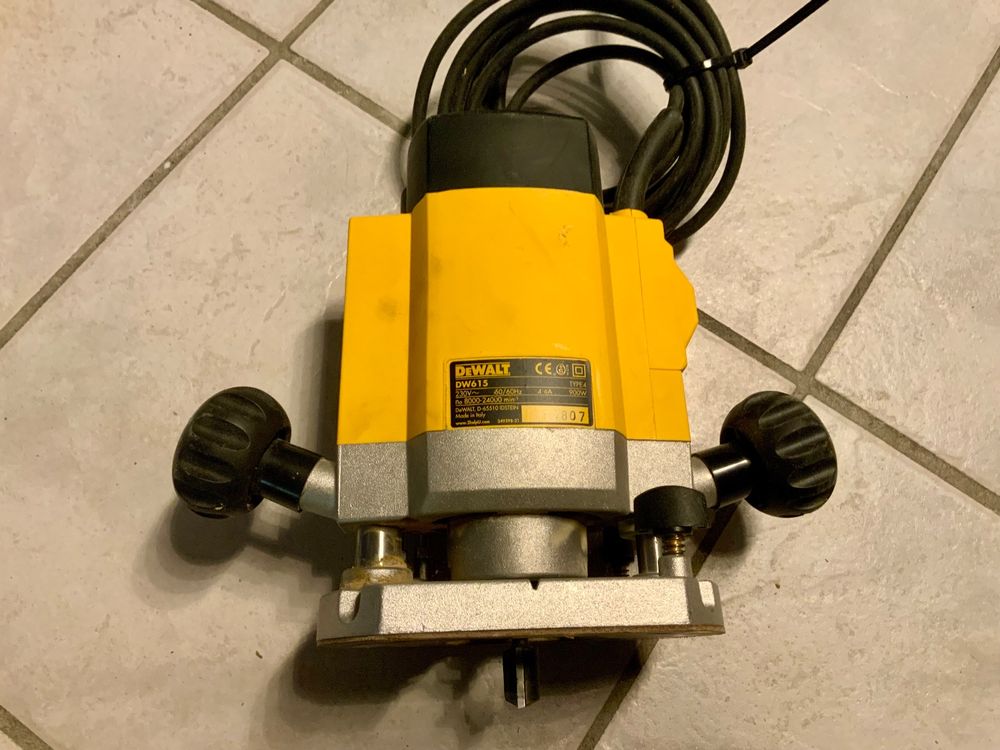 Dewalt DW 615 Oberfräse (Bosch,Hitachi,Metabo,Milwaukee) (Gebraucht) in ...
