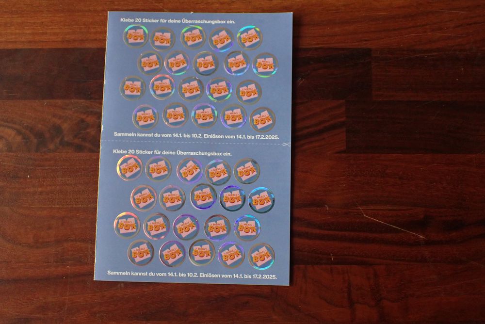 2 volle Karten mit Migros Merci Box Sticker (Gebraucht) in Geroldswil für CHF 18 – mit Lieferung ...