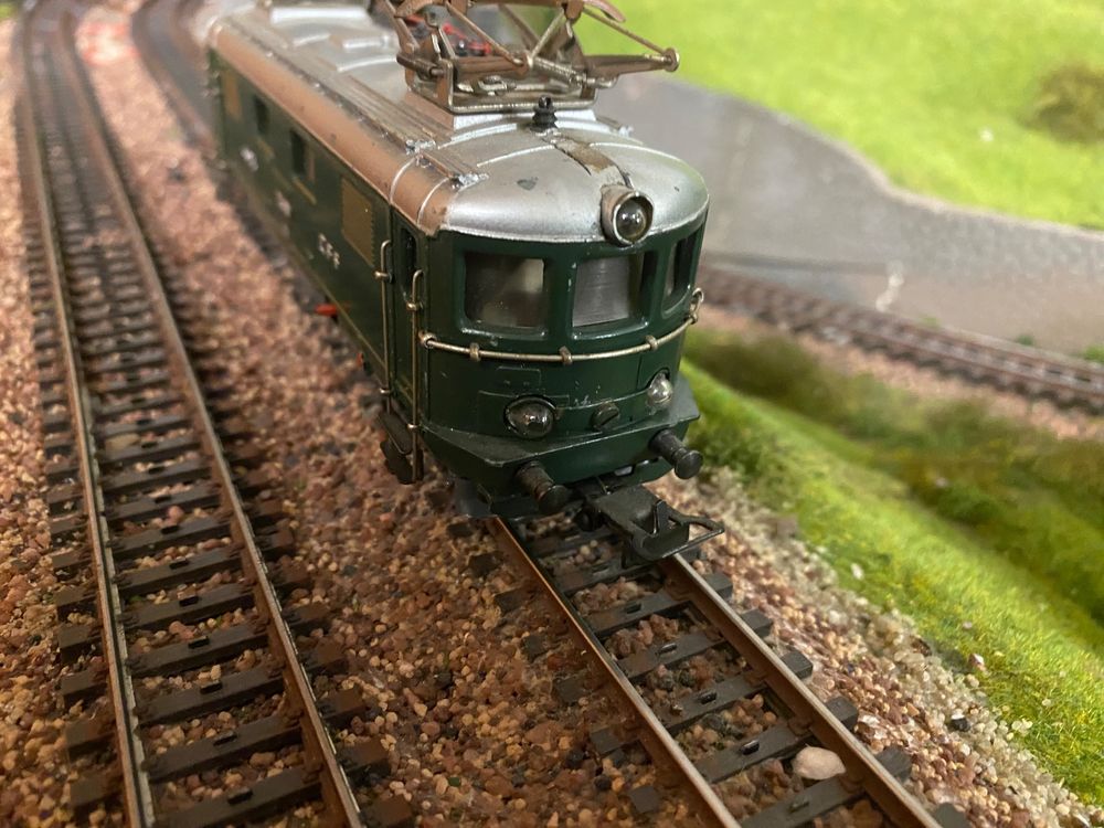Märklin RE 800 von 1952 Re 4/4 der SBB, grün, original (Gebraucht) in ...