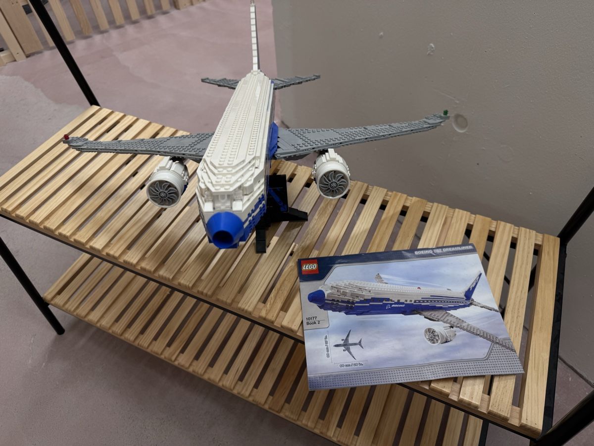 Lego Boeing 787 Dreamliner (10177) - Top Zustand! (Gebraucht) in Uster ...