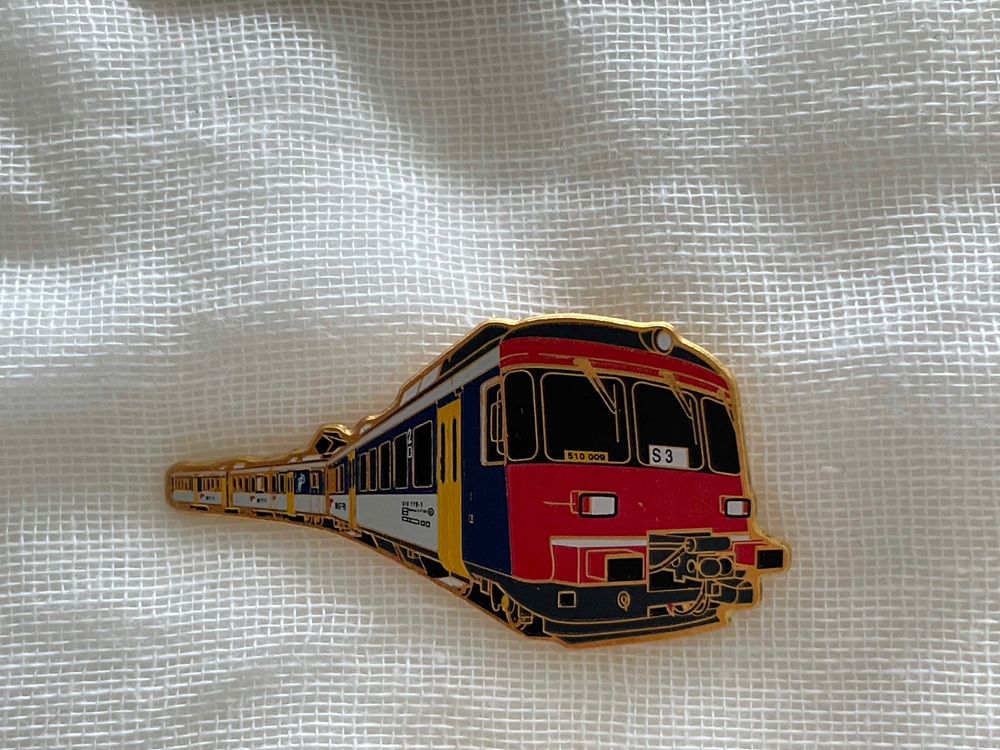 Pin's RABDE 12/12 510'000-017 mirage (D'occasion) à Auvernier pour CHF ...