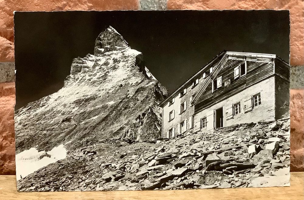 Alte Foto AK Zermatt - Hörnlihütte (3298m) & Matterhorn (Gebraucht) in Root für CHF 1 – mit ...