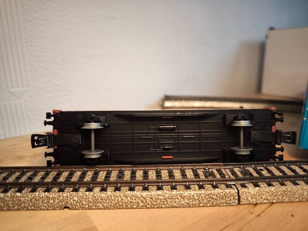 Märklin 4633 Güterwagen mit Schiebewänden und Schiebedach H0 (Gebraucht ...