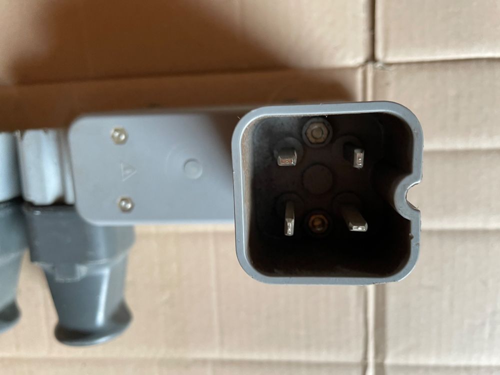 Doppelstecker Stromstecker J15 | Kaufen auf Ricardo