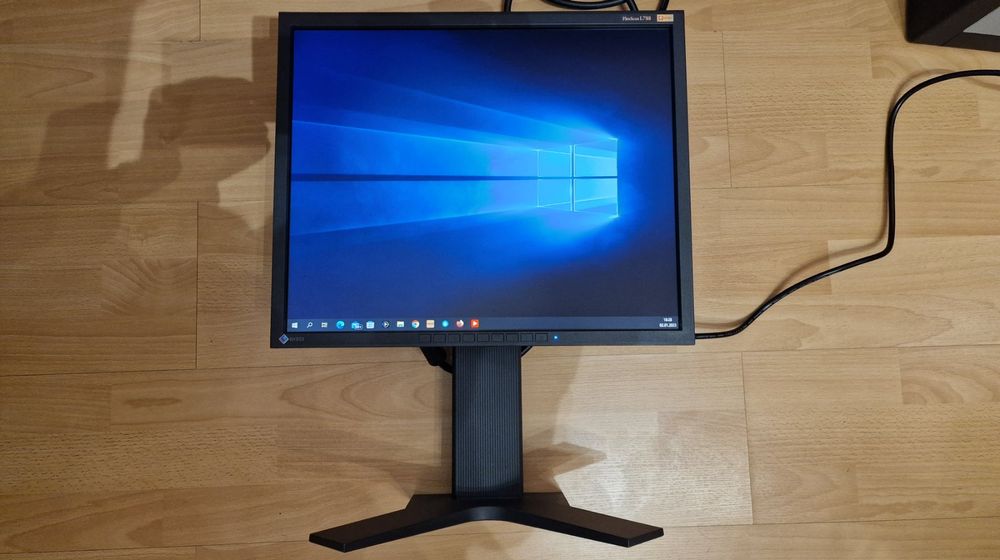 Eizo L788 LCD Monitor 19 Zoll (Gebraucht) in Dällikon für CHF 10 – mit ...