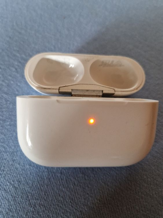 Airpods Case 2 Generation | Kaufen auf Ricardo