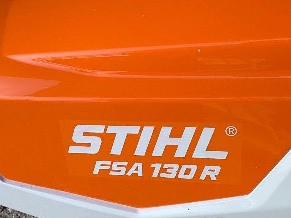 Stihl Motorsense FSA130R und Gürteltasche neuwertig + Accu. (Gebraucht ...