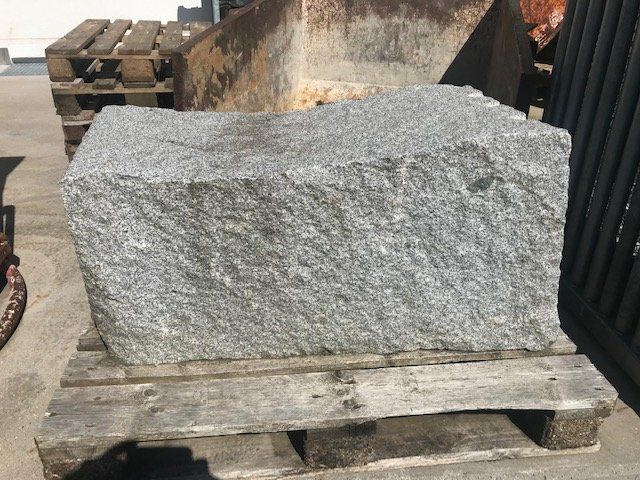 Grosser Granitblock für Garten/Mauer | Kaufen auf Ricardo