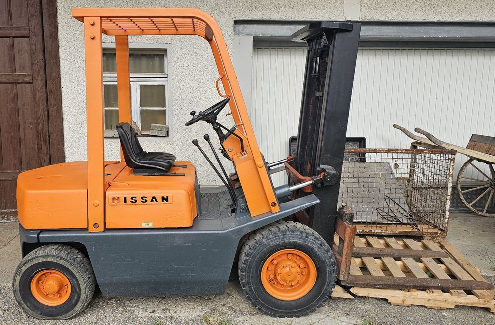 Stapler Hubstapler Gabelstapler, Diesel (Gebraucht) in Dorf für CHF ...