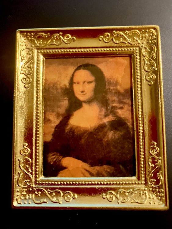 Bild (Mona Lisa) f/Puppenstuben. Rahmen Messing. NP 11.50. (Neu und originalverpackt) in ...
