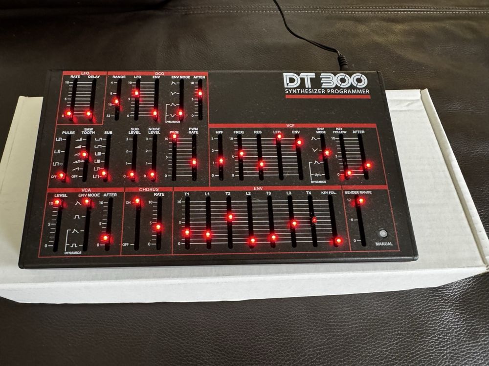 Dtronics DT-300 V2 - Controller für Alpha Juno MKS-50 (Neu (gemäss ...