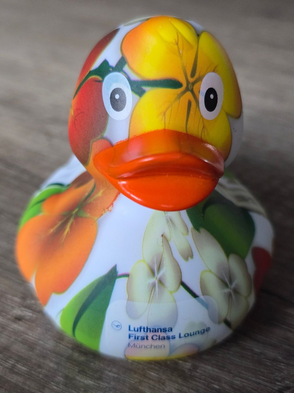 Lufthansa First Class Badeente Gummiente Ente Flower Power (Neu (gemäss ...