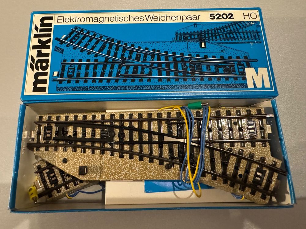 Märklin H0 5202 - Elektromagnetisches Weichenpaar (neu) OVP (Gebraucht) in Fehraltorf für CHF 10 ...