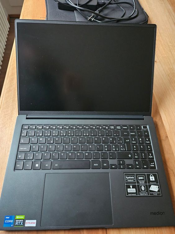 Medion Laptop Intel Core i7 RTX, Top Zustand! (Gebraucht) in Zürich für ...