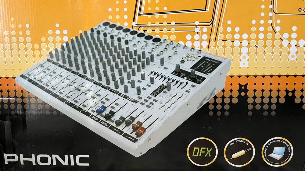 Phonic Helix Board 18 Firewire Win/Mac (Top) (Gebraucht) in Bättwil für ...