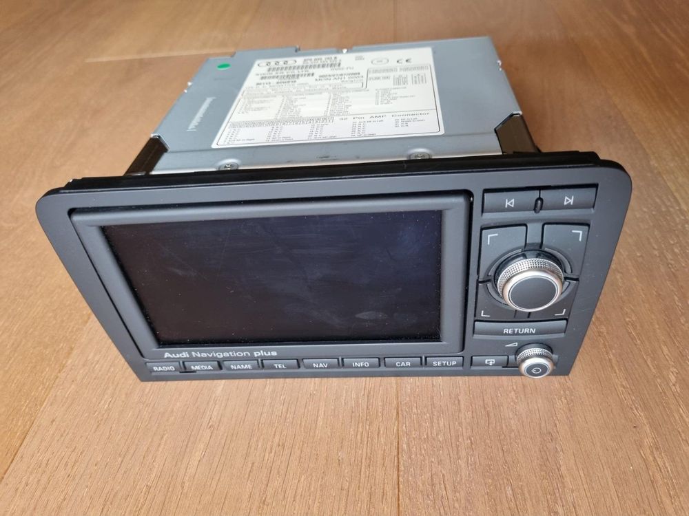 Audi A3 8p Navigation Plus Rns-e 193 + Multimedia Interface (Gebraucht) in Zürich für CHF 250 ...