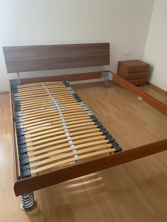 Doppelbett 2 Stück Lattenrost 1 Stück Kasten und Schubladen (Gebraucht ...