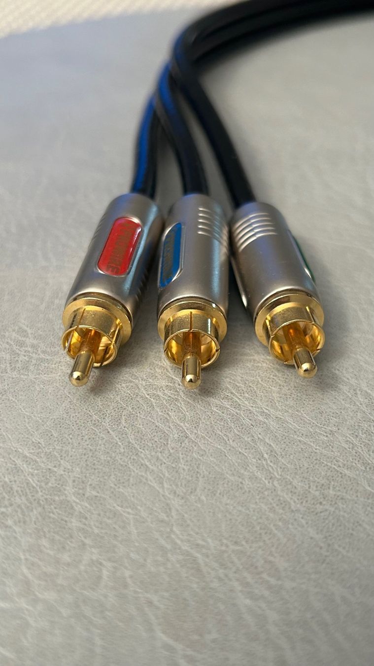 Abgeschirmte Video RGB YUV Kabel 3 Chinch Cinch 1,5 Meter (Gebraucht ...