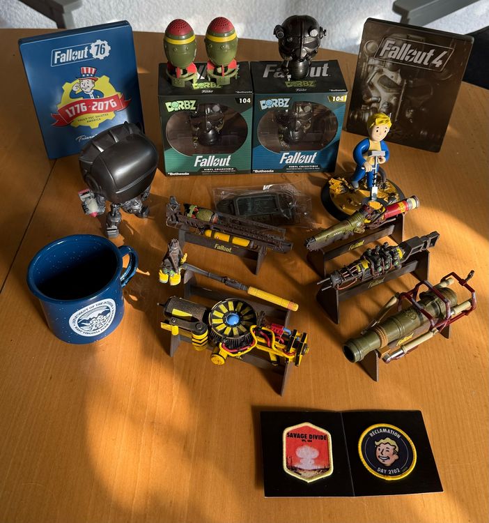 Fallout 4+76 Games und Merchandise Set (Gebraucht) in Heimberg für CHF ...