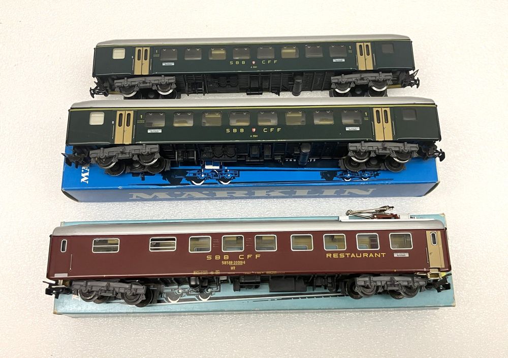 märklin 4066/68~ 2x PW A2561 - 1x Speiswagen SBB WR - Blech | Kaufen auf Ricardo