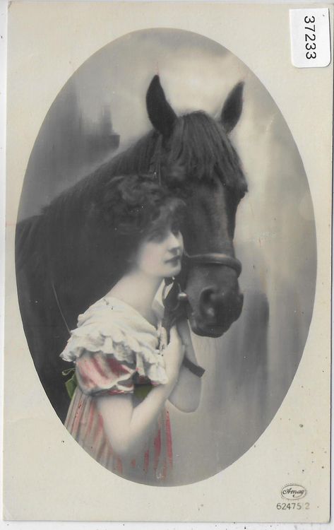 Junge Frau mit Pferd - coloriert | Kaufen auf Ricardo Junge Frau mit Pferd - coloriert | Kaufen auf Ricardo